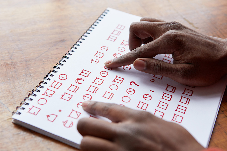 The world’s most intuitive tactile reading system | Designing Fever ...